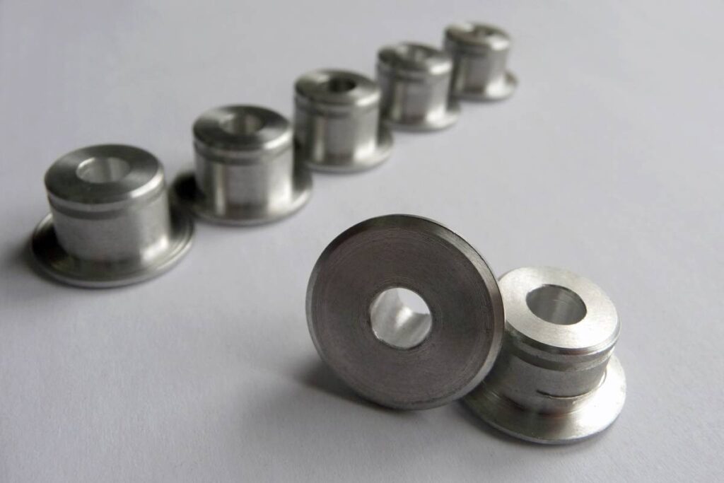 Anodized front wheel brake rotor bobbins – SpanKraft